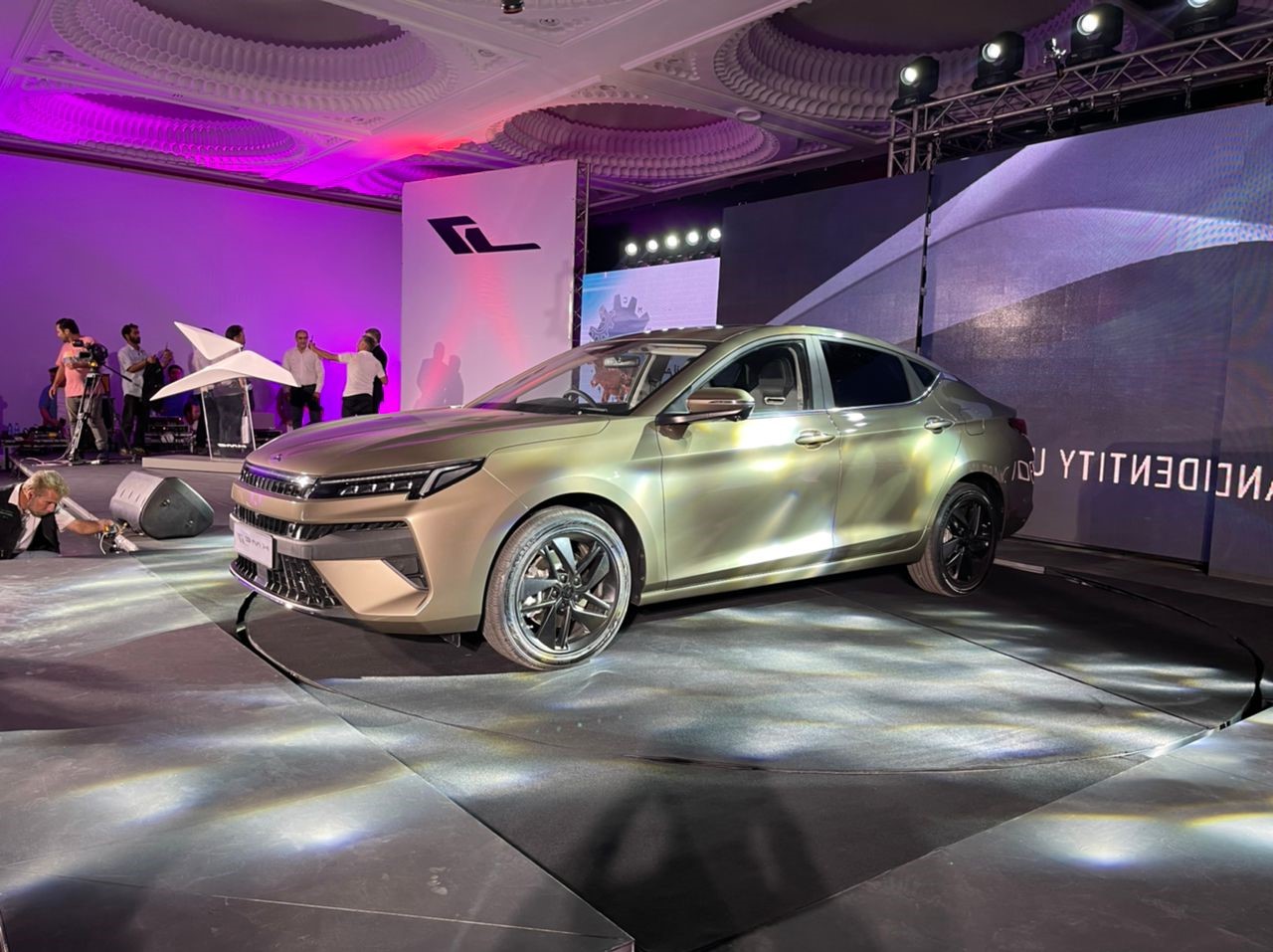 مشخصات فنی خودرو KMC J7 + تصاویر - پارت نیوز