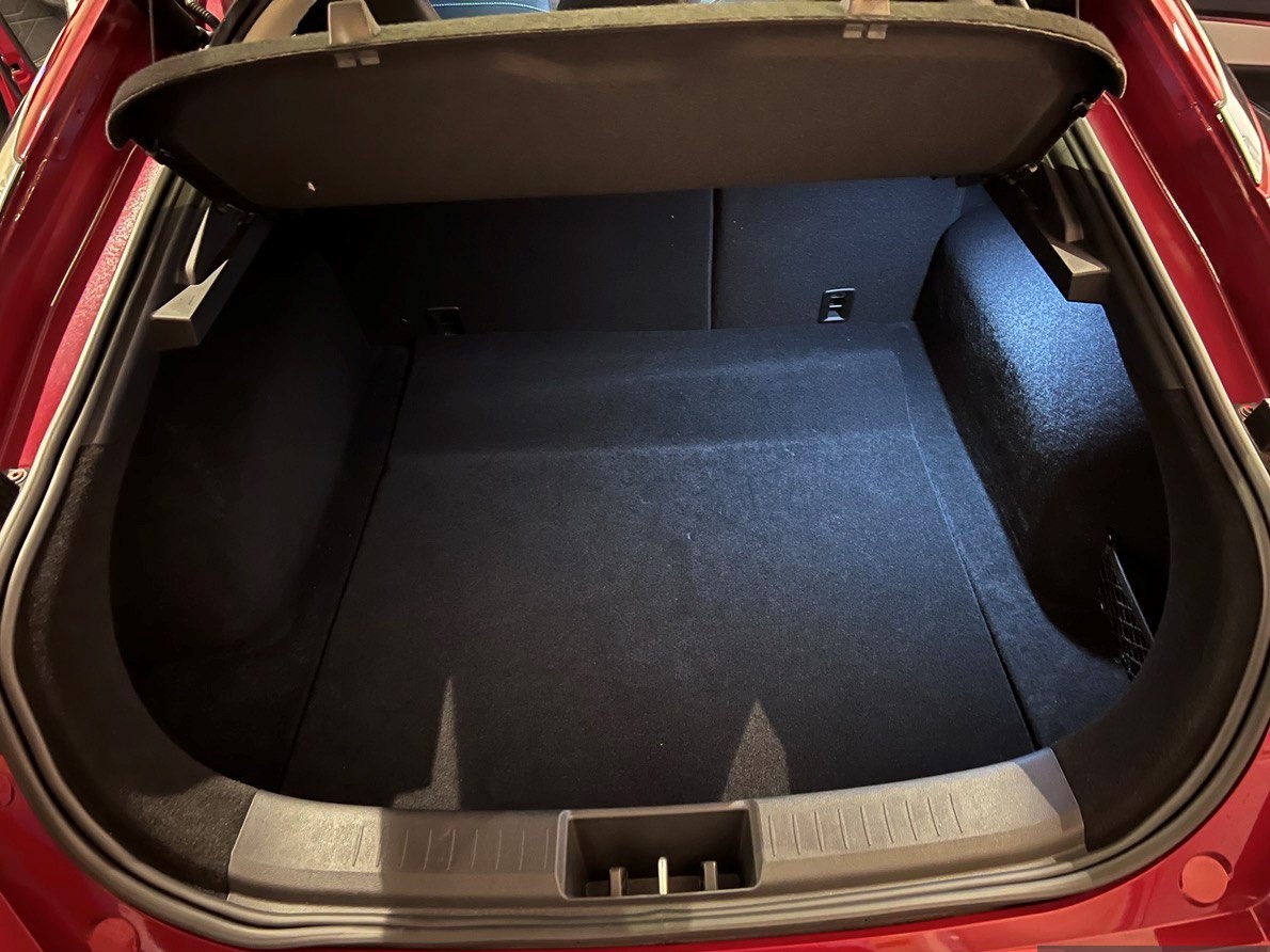 مشخصات فنی خودرو KMC J7 + تصاویر - پارت نیوز